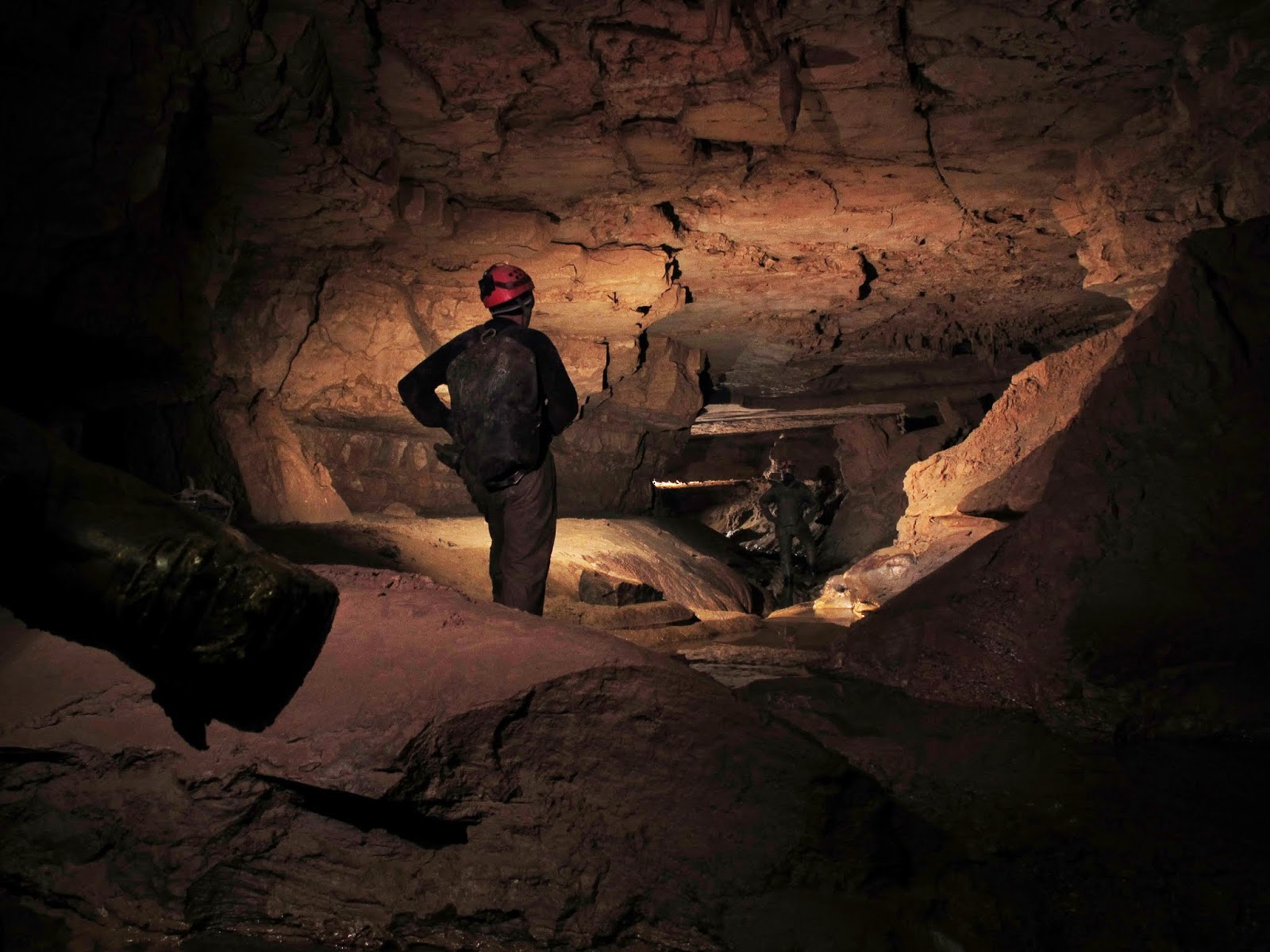 BINKLEY CAVE BIG BONE MOUNTAIN PHOTO TRIP - ADAM HAYDOCK