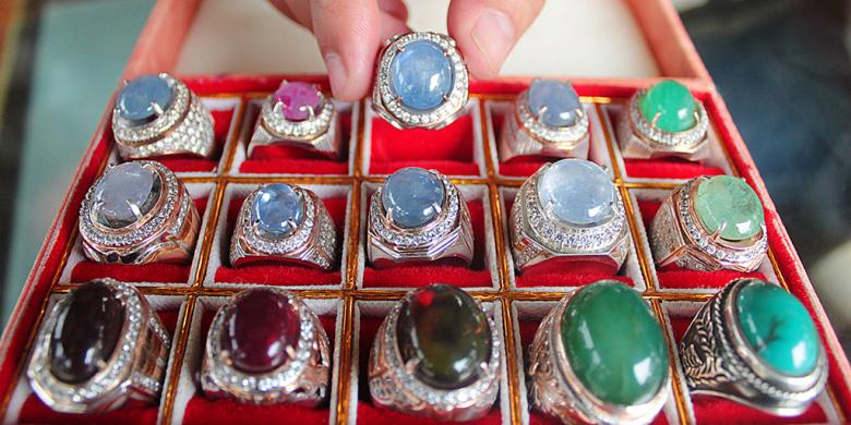 Pleasure just it..!!: AKIK STONE