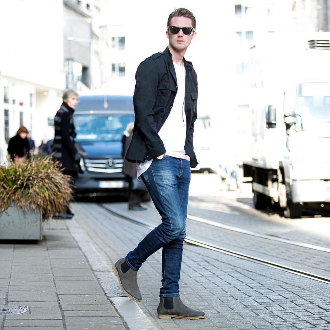 Ide Gaya Berpakaian Celana Jeans Pria Untuk Penmpilan Yang Keren ...