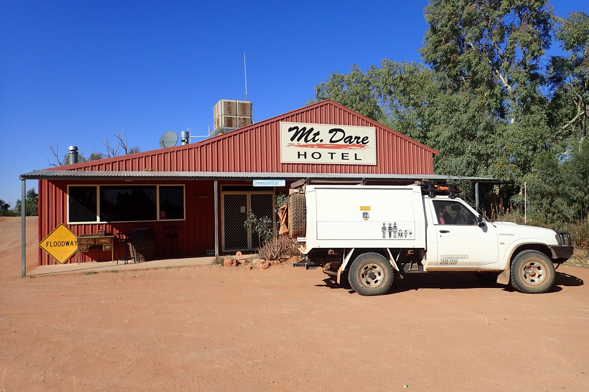 Jo & Stephen & a 4x4: Alice Springs to Mount Dare Hotel via the Old ...