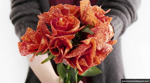 Kerepek Bunga Ros Pedas Hadiah Paling Pelik Untuk Hari Valentine ...