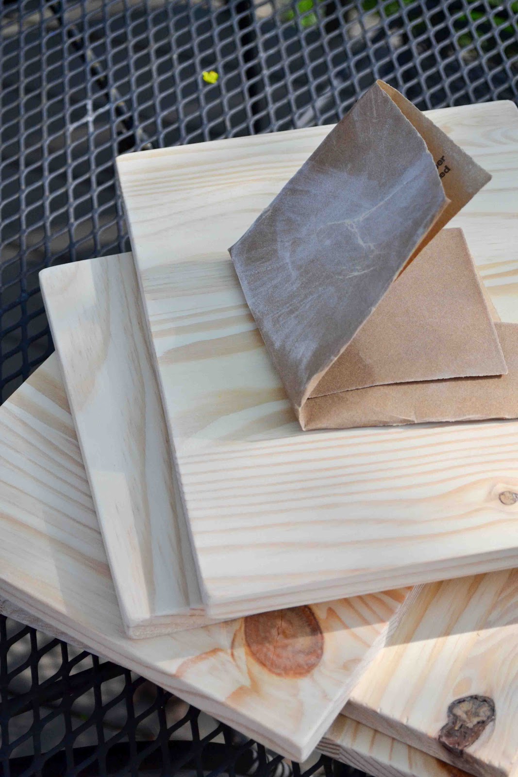 Little and Lovely: Pinspiration: Wood Photo Transfer