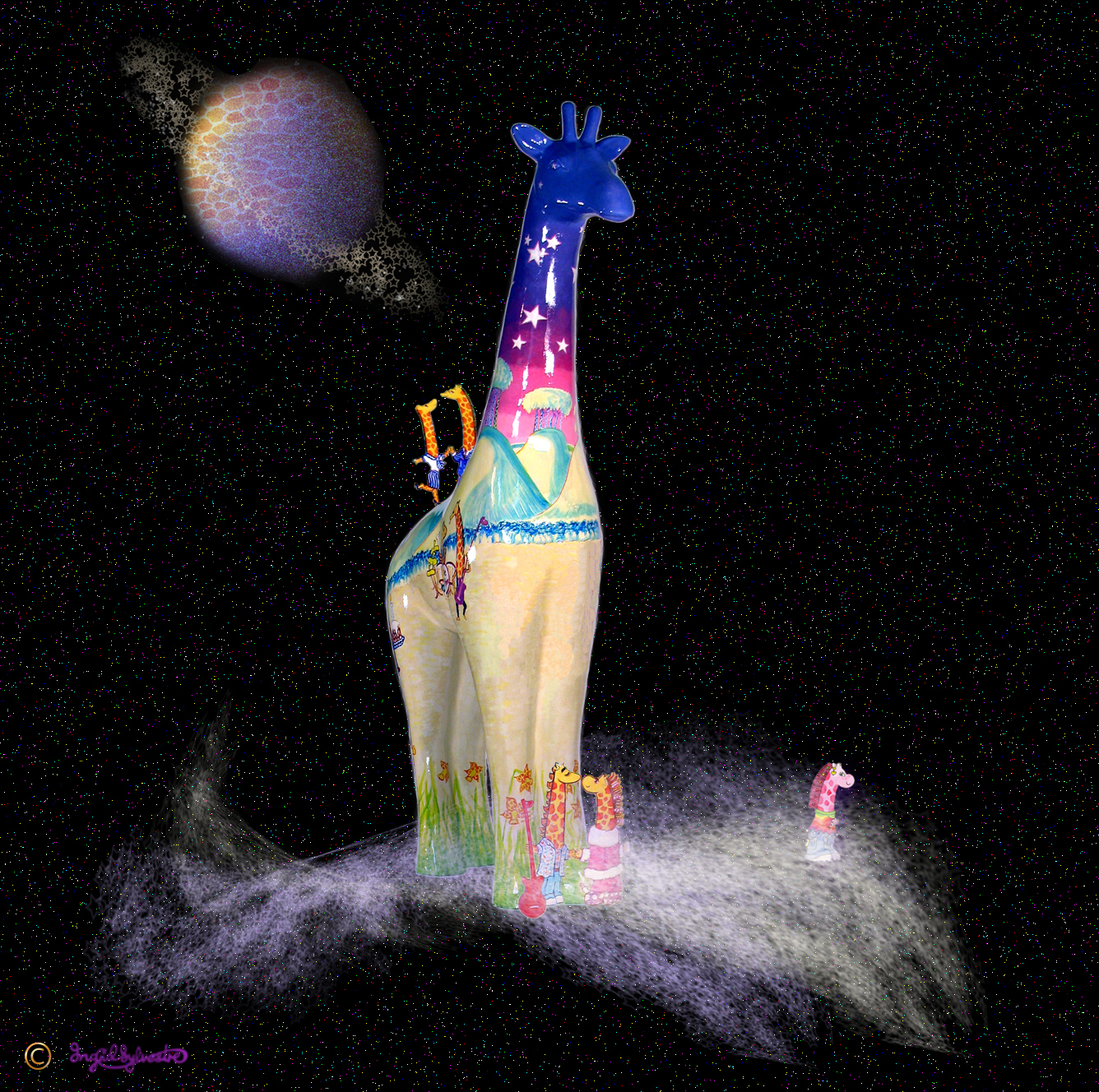 Nextra-terrestrial Giraffe: Necky Becky Visits Mountain Warehouse!