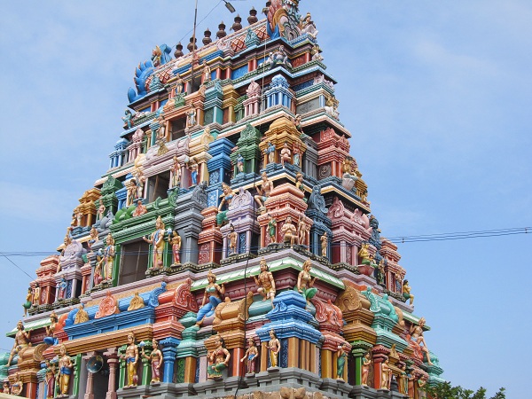 Kadambar Koil, Kulithalai