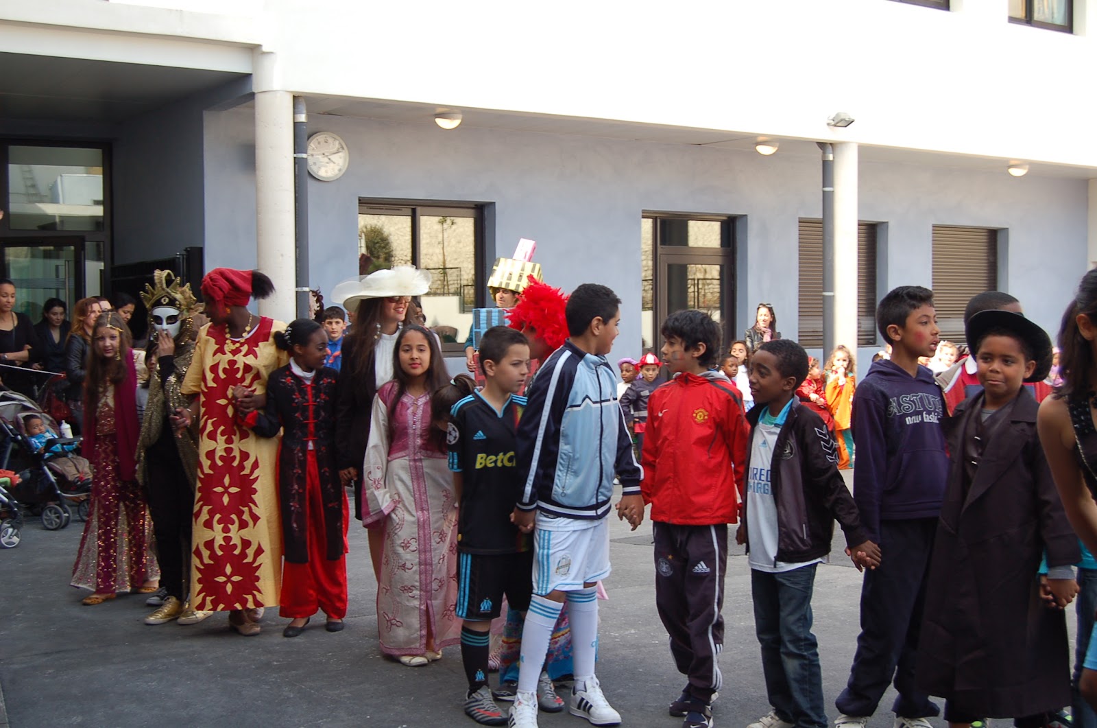 Collectif du groupe scolaire Chevalier Paul: Carnaval du groupe ...