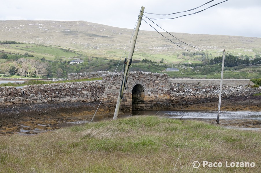 Stone Bridge in Connemara : World Travel Pictures