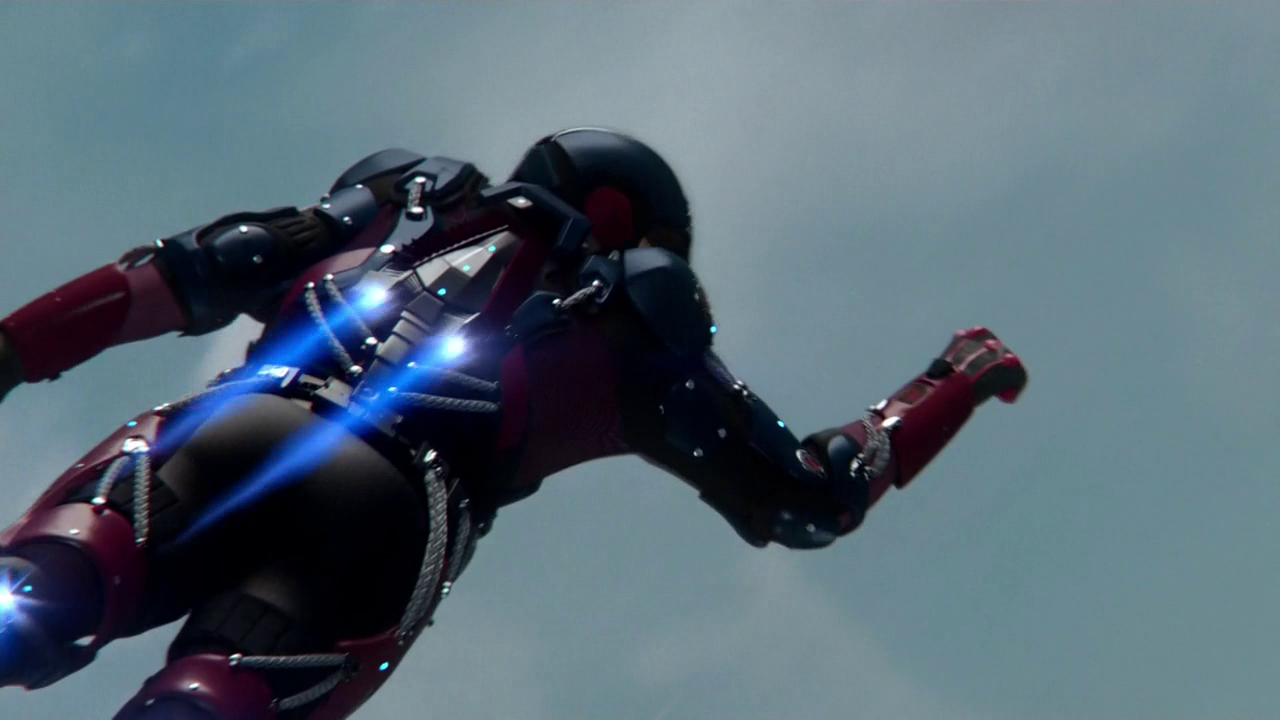 DO YOU WANT TO BE A SUPER HERO: HERE ARE YOUR FIVE REAL LIFE TECHNOLOGIES