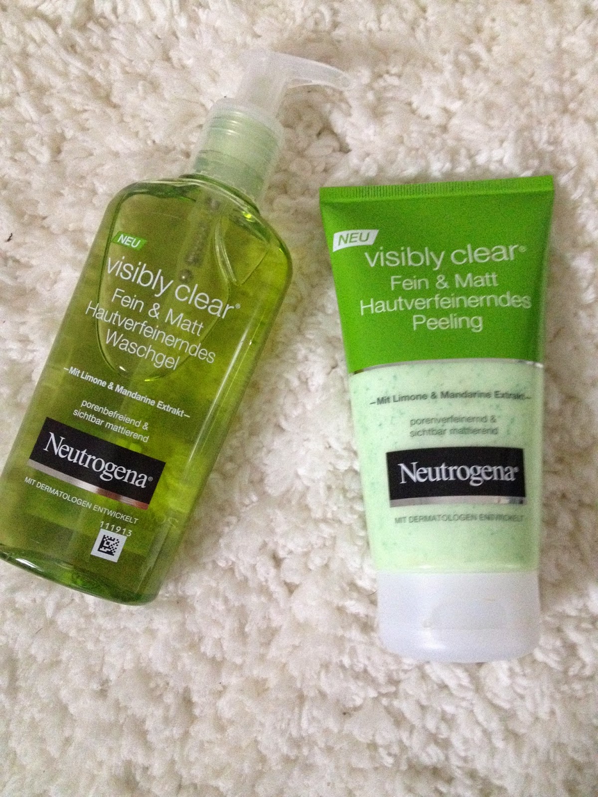 Neutrogena Visibly Clear - Lemon & Mandarin - Review - CBYJ