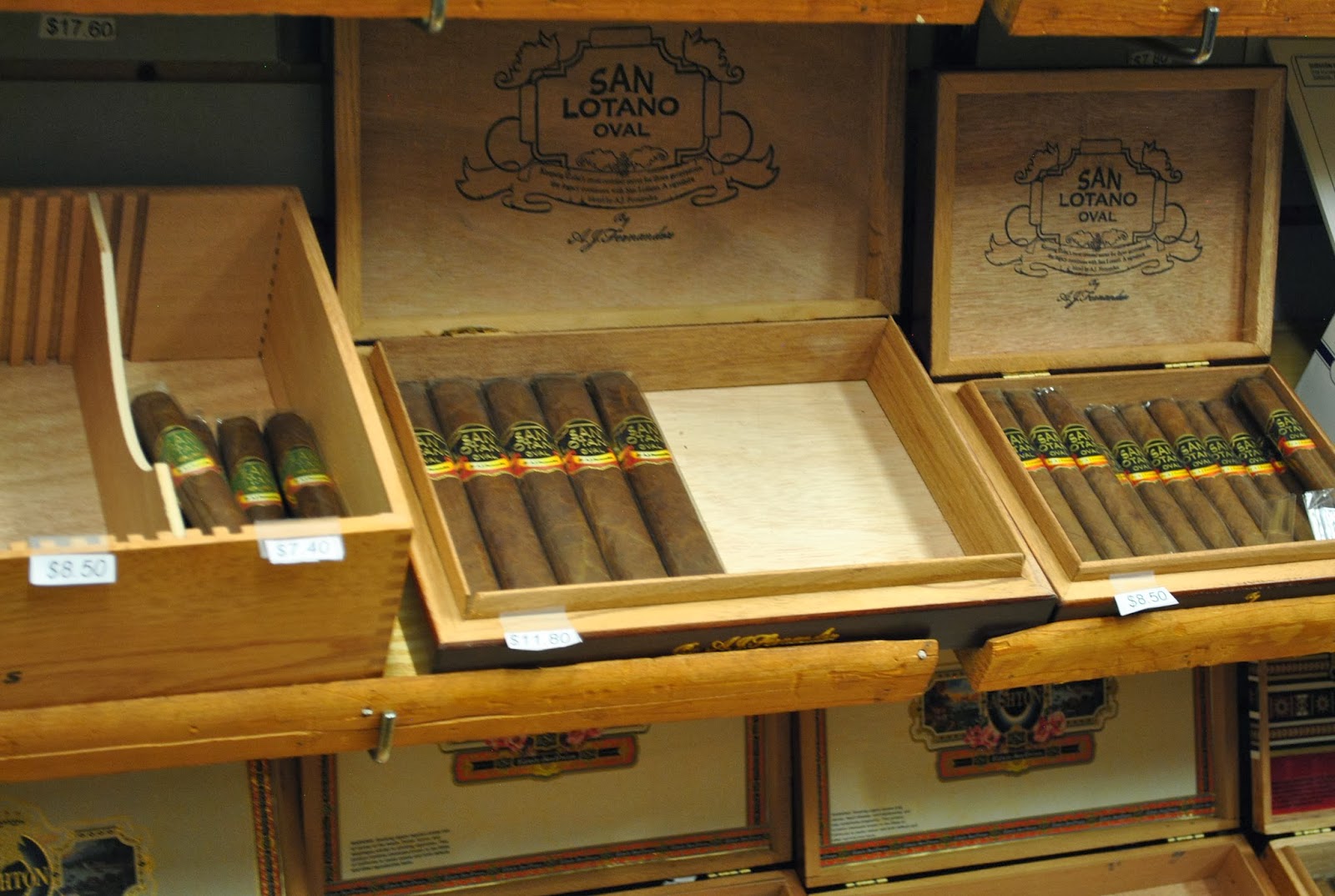 Preserving Your Unwinding Moments: Choosing Superb Humidors for Your ...