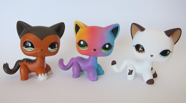 Littlest pet shop blogi: Savannah seisova kissa / Savannah shorthair cat