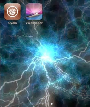 iPhone Live Wallpaper by Cydia Tweak ~ Cydia Masters