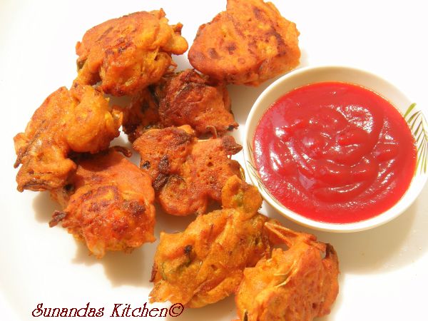 Recipes from Sunanda's Kitchen: Fish Pakora/Fish fritters