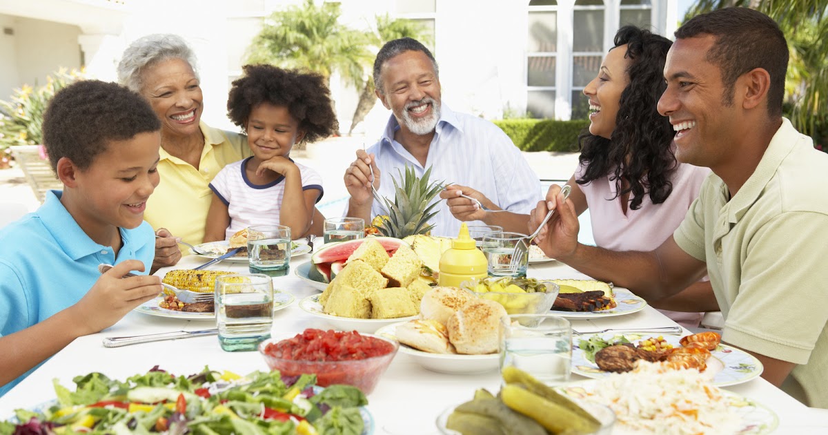 Illuminated Living: YOUR KITCHEN TABLE | Family Meal Time