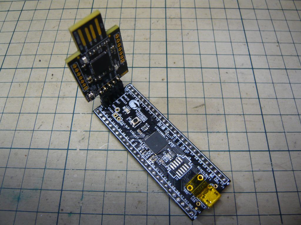 音源とオーディオの電子工作（予定）: PSoC 5LP Prototyping KitをUSBから+5V給電しなくする