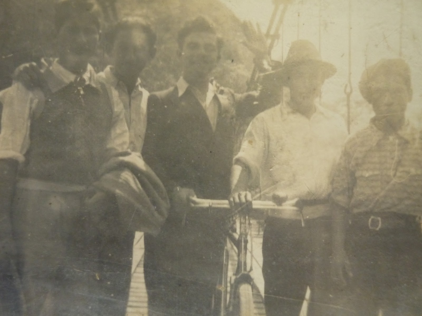 Con el ojo izquierdo: Manuel Cerna Valdivia y la FAJ. Por Hernán ...