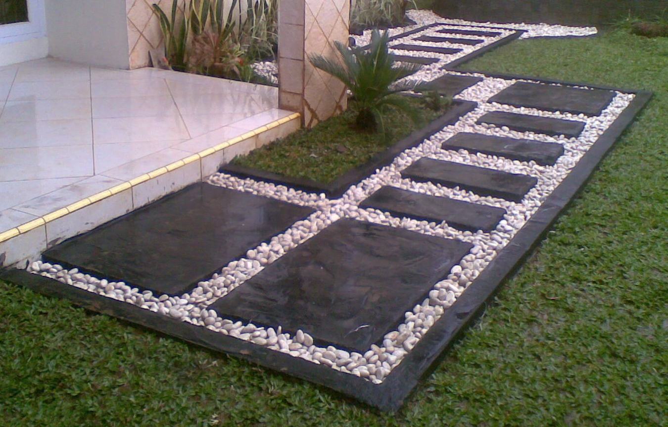 Percantik Rumah Dengan Batu Koral Hias - Kontraktor Murah Jogja