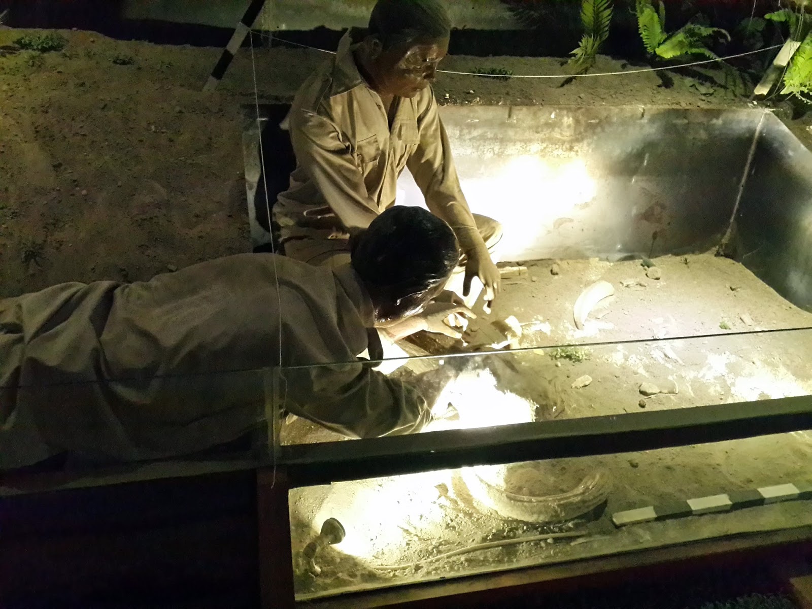 Jelajah Sejarah di Museum Purbakala Sangiran — APRIJANTI