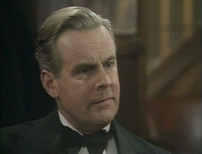 Cult TV Lounge: Lord Peter Wimsey - Five Red Herrings (1975)