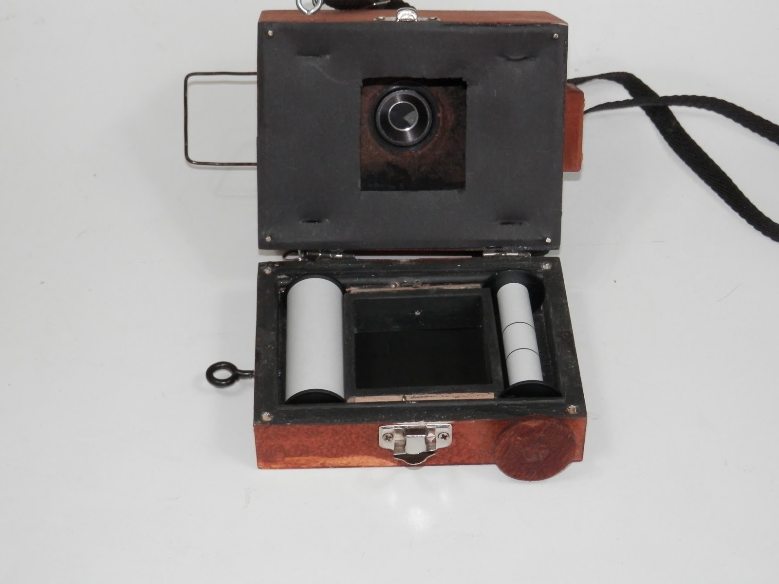 Caffenolcolor: My new Flintstone camera