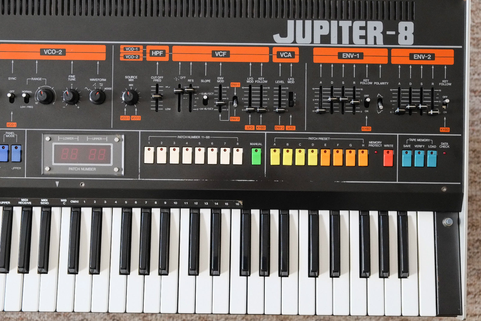MATRIXSYNTH: ROLAND JUPITER 8 JP-8 14 bit model with midi conversion SN ...