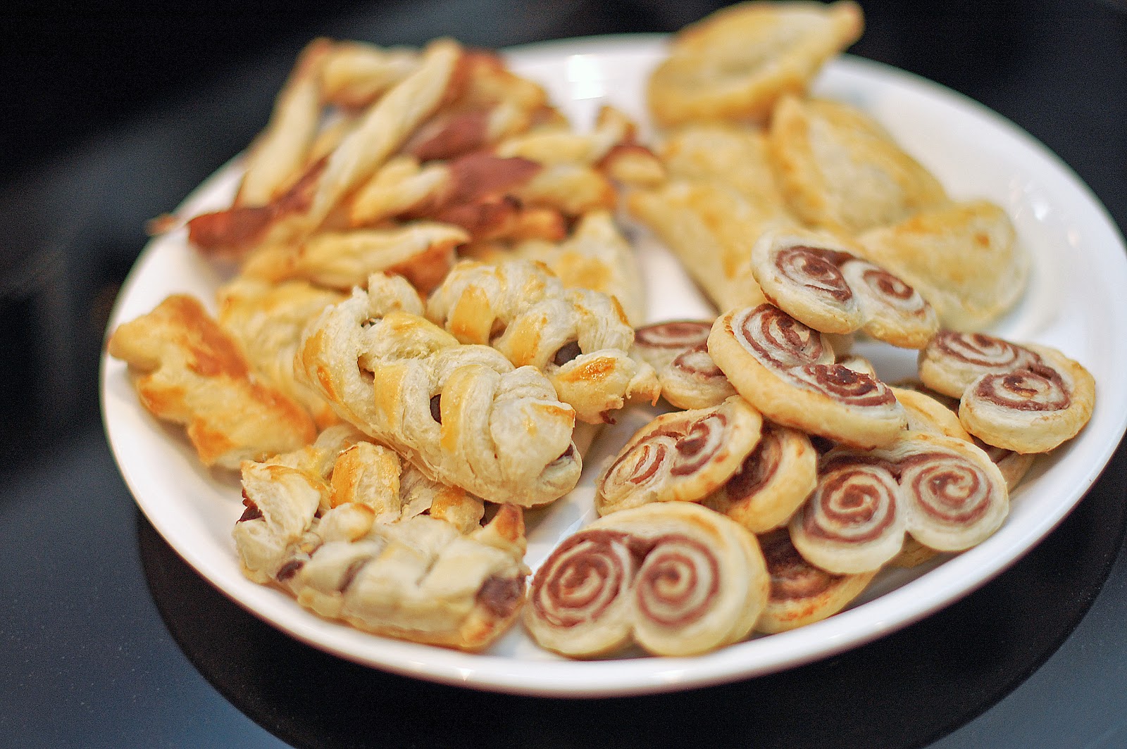 In Michelle's Kitchen: Red Bean Puff Pastries