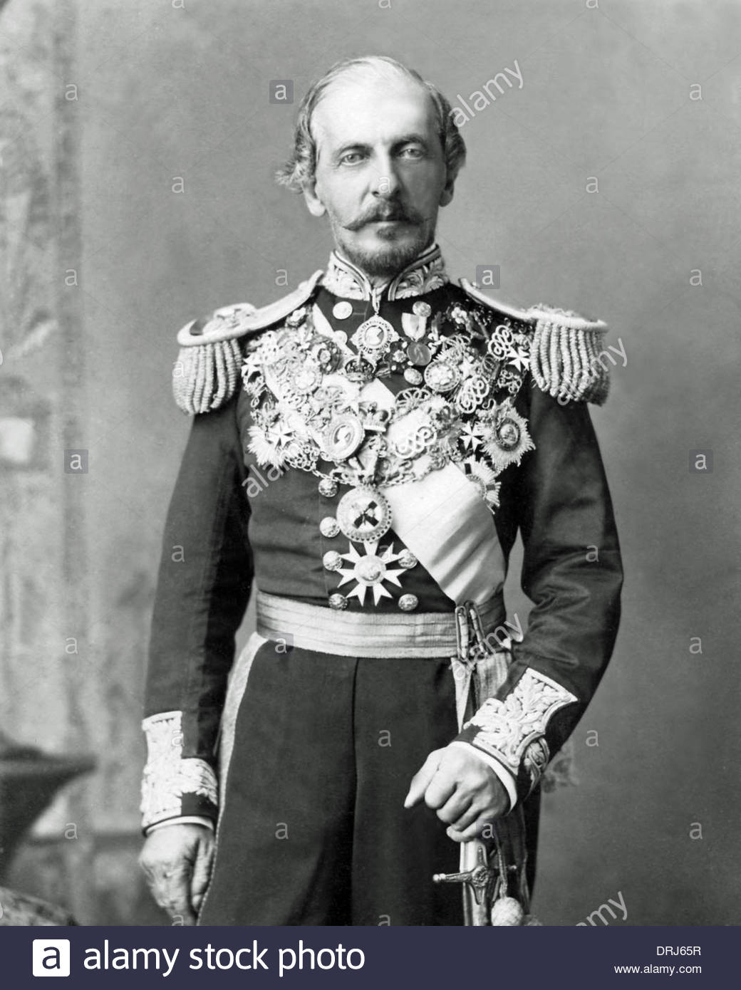 National Snapshot: Canada & the Automobile 1901-2000