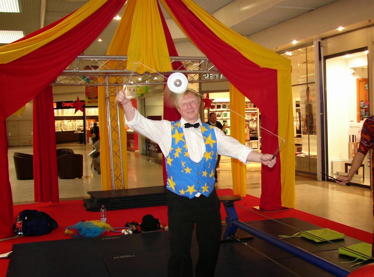 Ecole de cirque Marseille initiation aux arts du cirque enfants ...