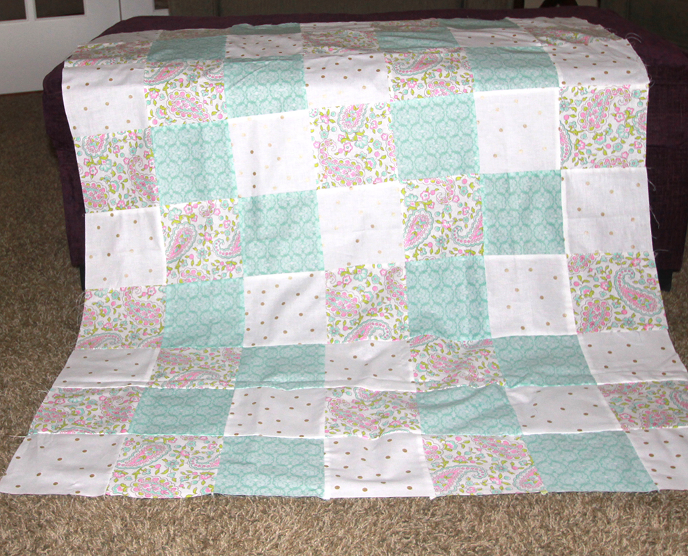 Stitchnquilt: Patchwork Baby Quilt