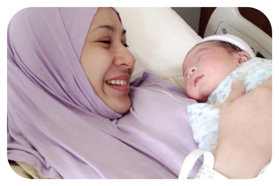 Gambar comel anak Irma Hasmie dan Redza Syah Azmeer - ! Love Is Cinta