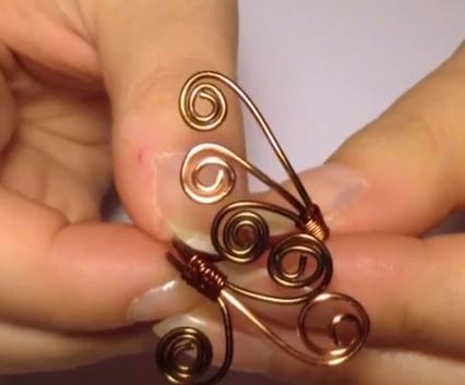 Adjustable Wire Wrapped Ring Tutorials / The Beading Gem