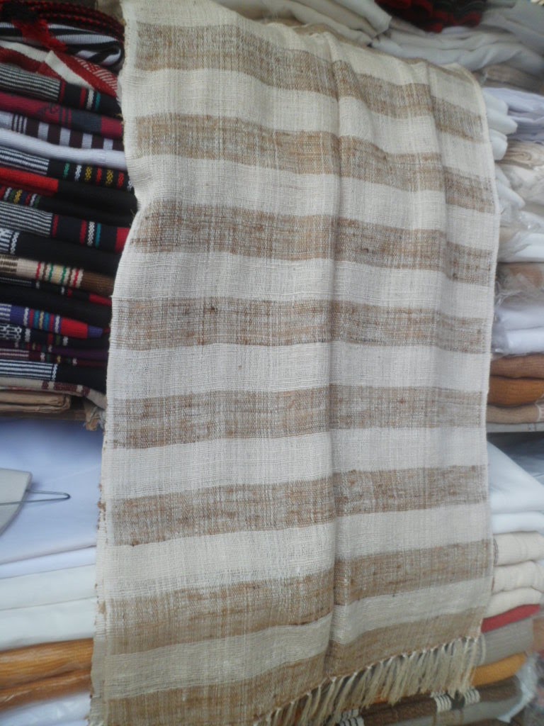 Costume et tenue traditionnel des Malgaches: le " lamba"