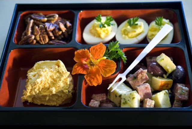 cuatrocuriosillas: BENTO