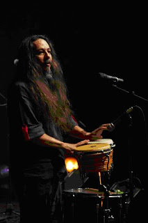 Carga Cerrada: Biografia -- Alejandro Mejía