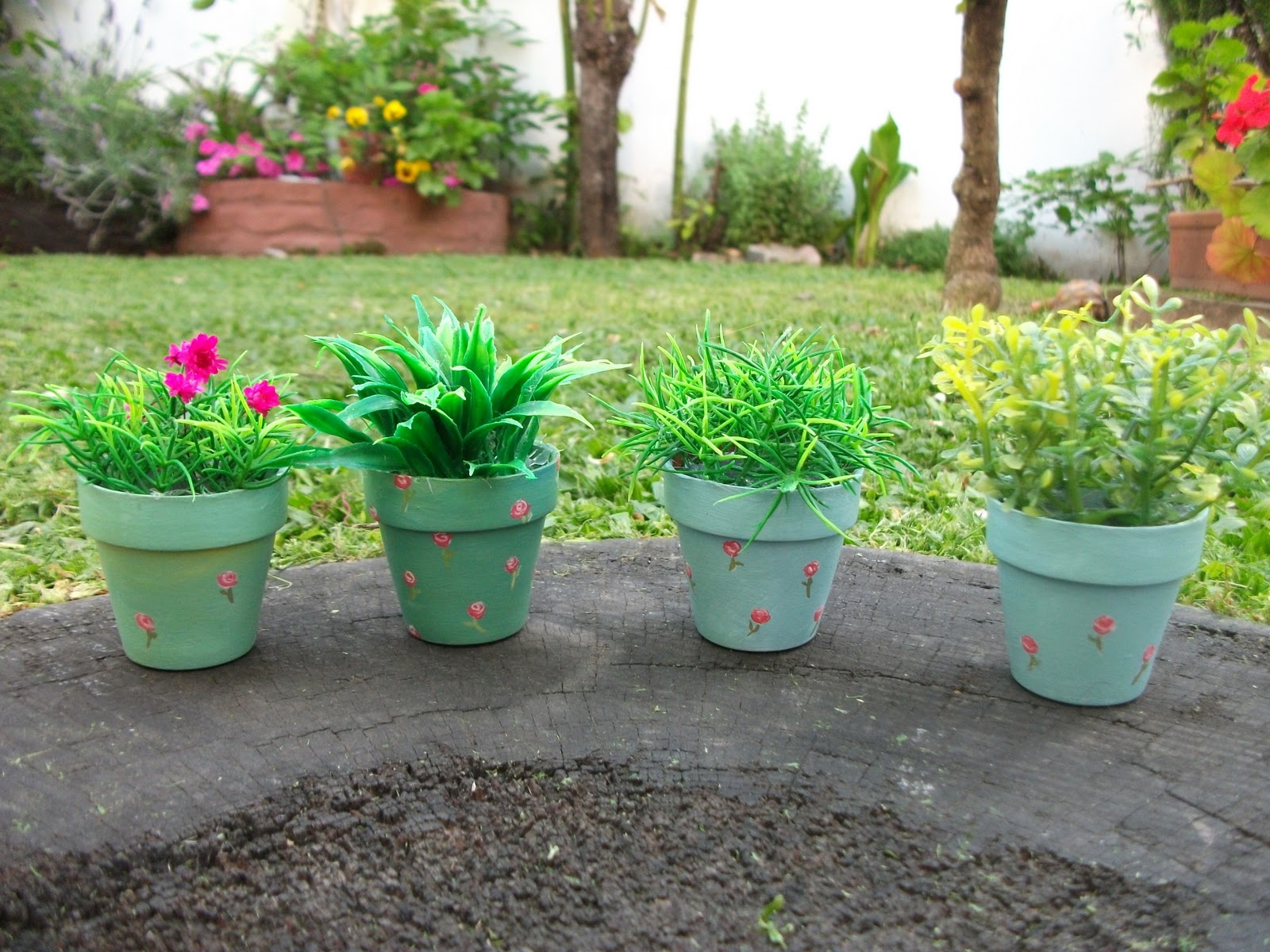 Mi Taller de Luz: Macetas+ flores+decoradas