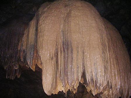 Tips Penelusuran Goa Dan Materi Susur Goa ( Caving ) | Kelompok ...