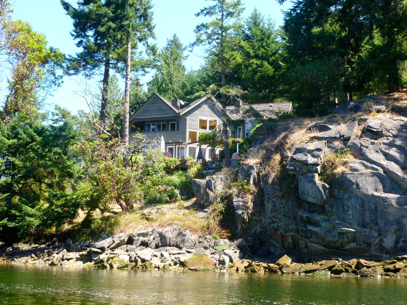 Pender Island, relaxing in the Canadian Gulf Islands