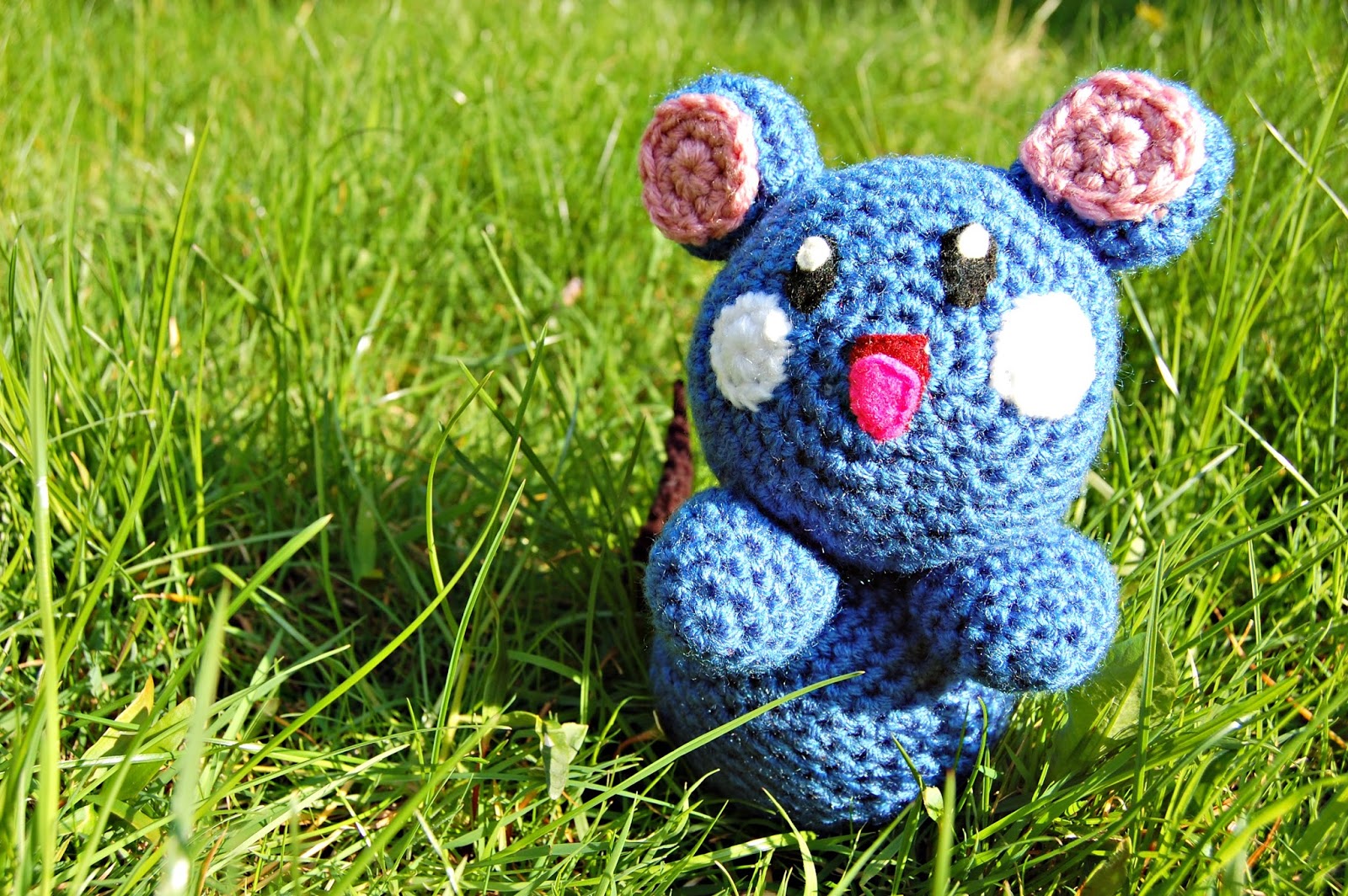 the geeky knitter: amigurumi azurill - free crochet pattern