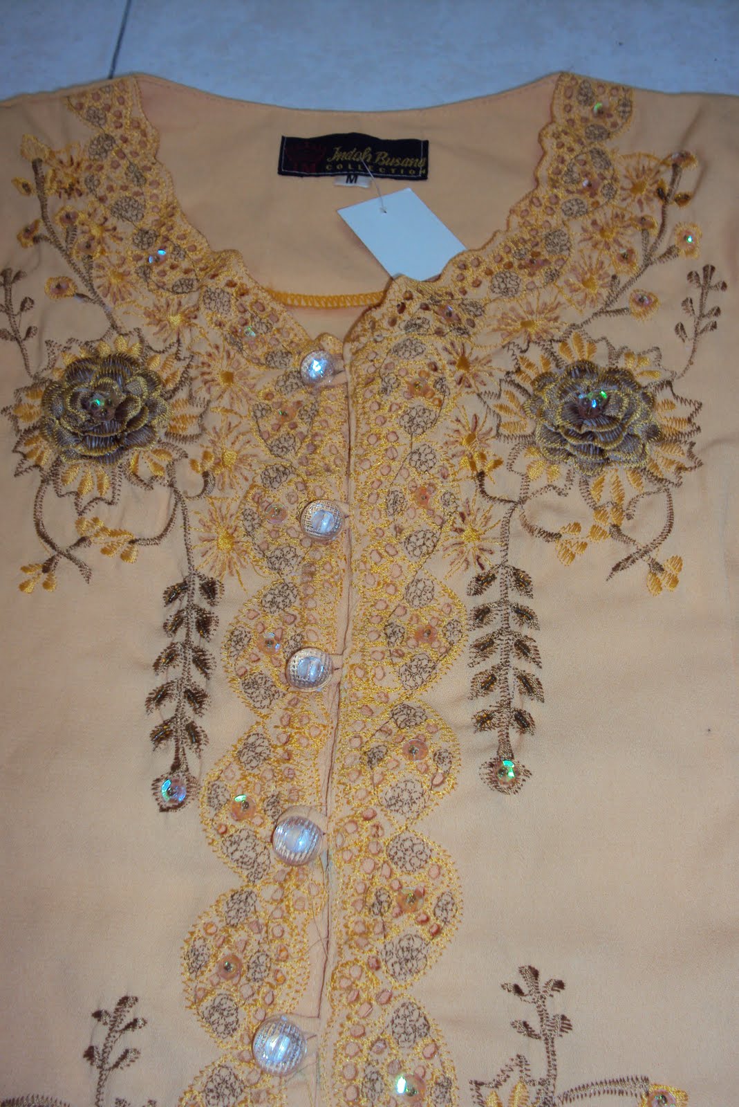 BUTIK DIEHA: BAJU KEBAYA SULAM BUNGA TIMBUL