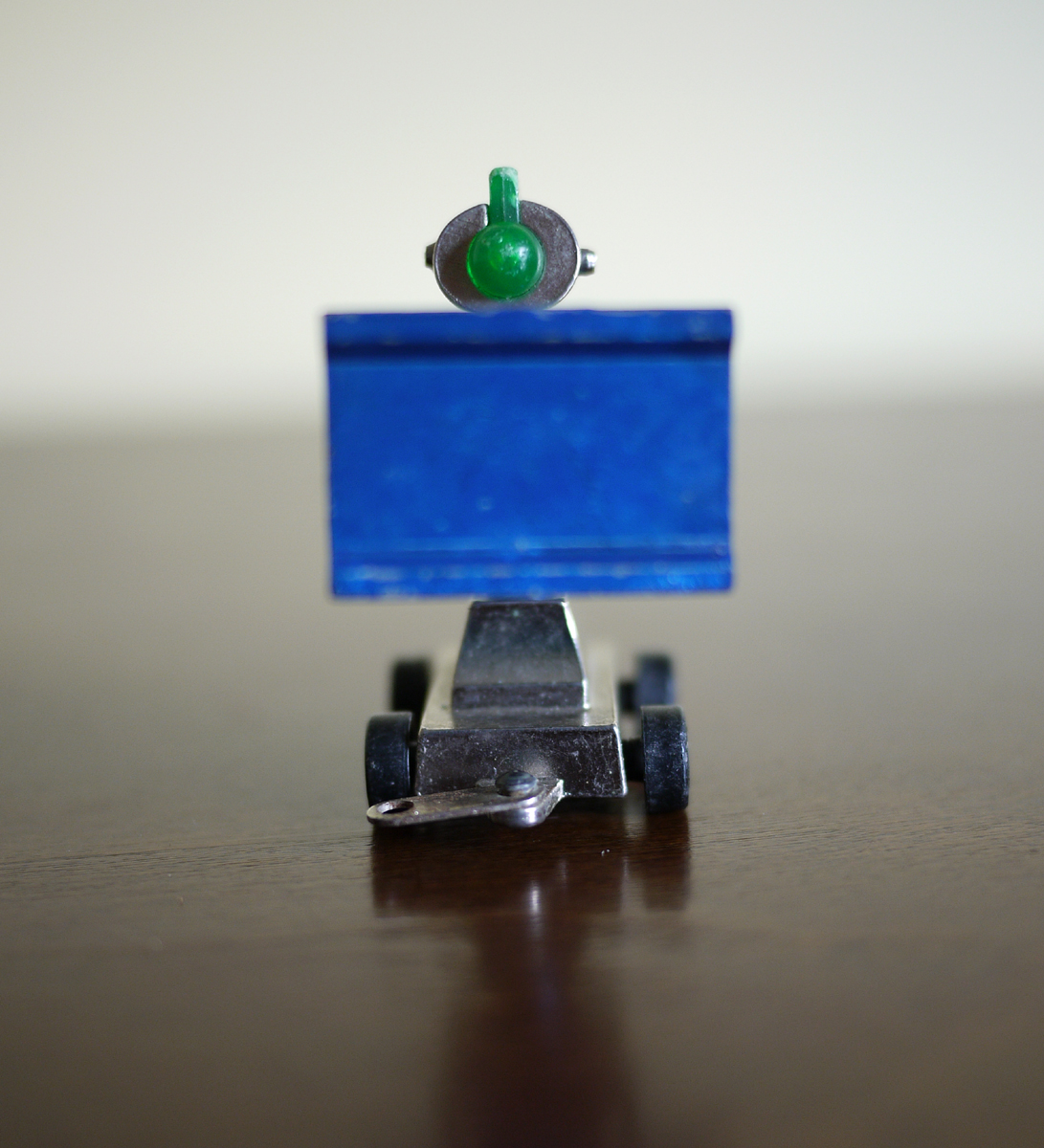 Vault 1541: [YouTube] Microbots