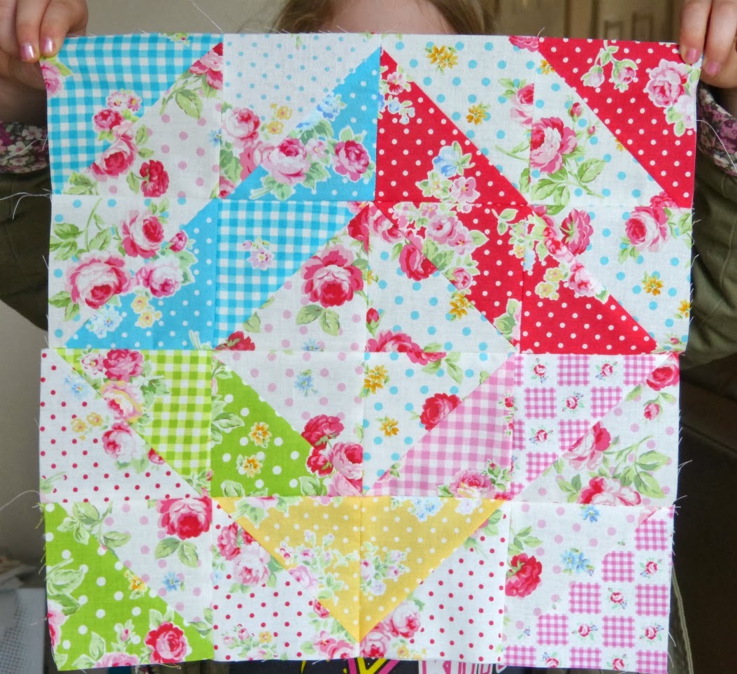 Pretty Little Quilts: Mommy-Daughter Quilt Blocks #2