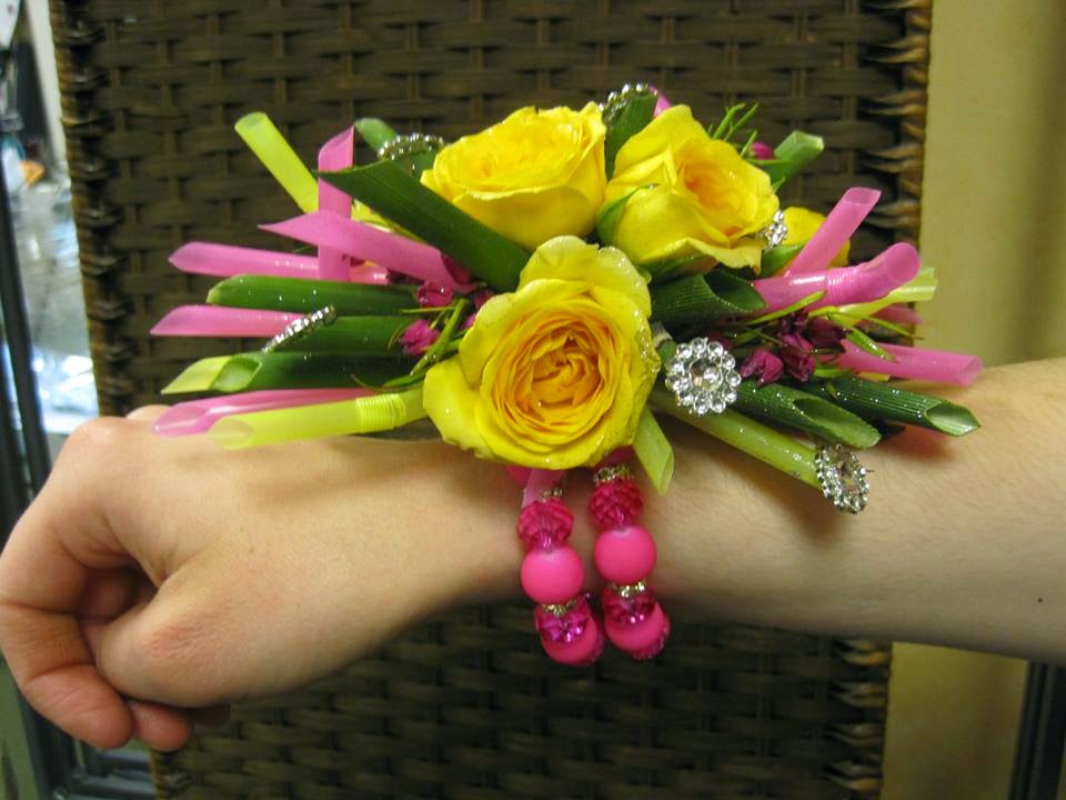 Wisconsin Prom: Unique Corsage Ideas for Prom!