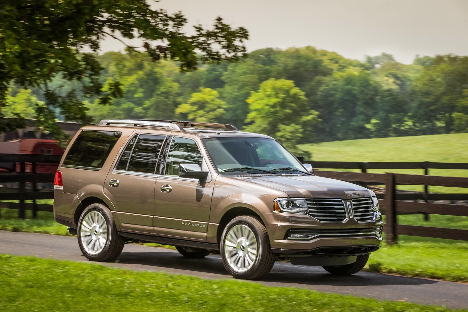 Fotos – Lincoln Navigator 2015 – Autos Hoy
