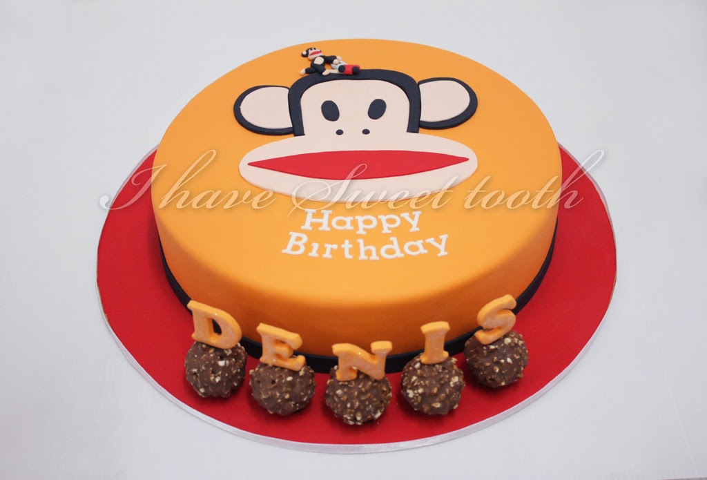 I Have Sweet Tooth: Paul Frank Cake