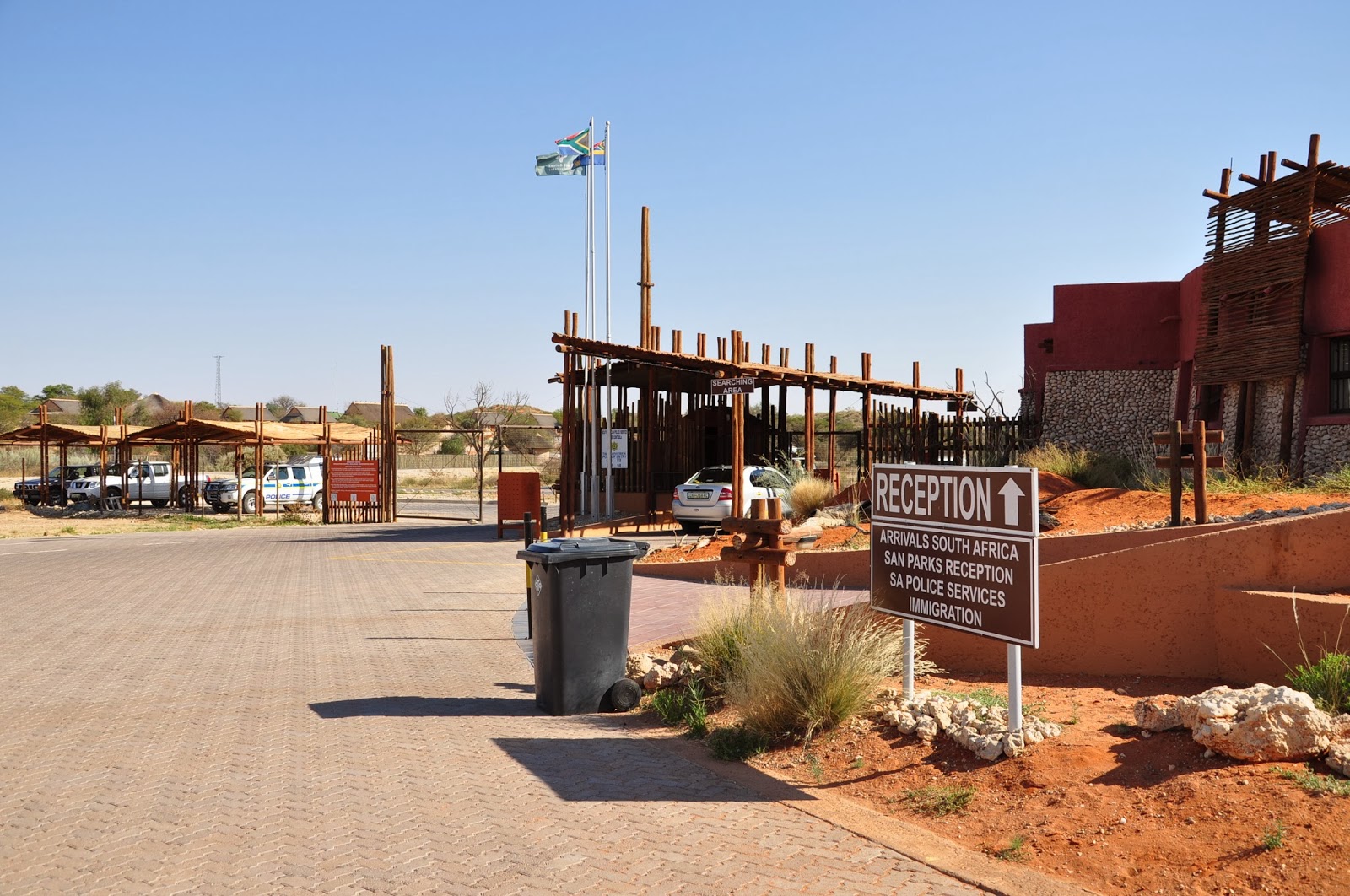 SA Grensposte - SA Ports of Entry: Twee Rivieren - time for holiday day ...