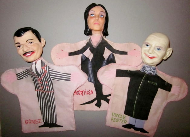 Patrick Owsley Cartoon Art and More!: ADDAMS FAMILY PUPPETS!
