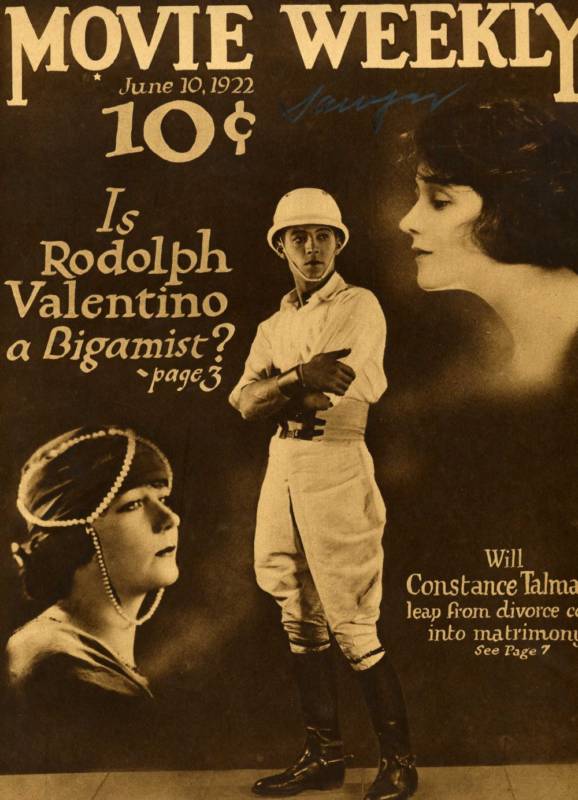 Rudolph Valentino Collectibles: 1922 Movie Weekly Magazine