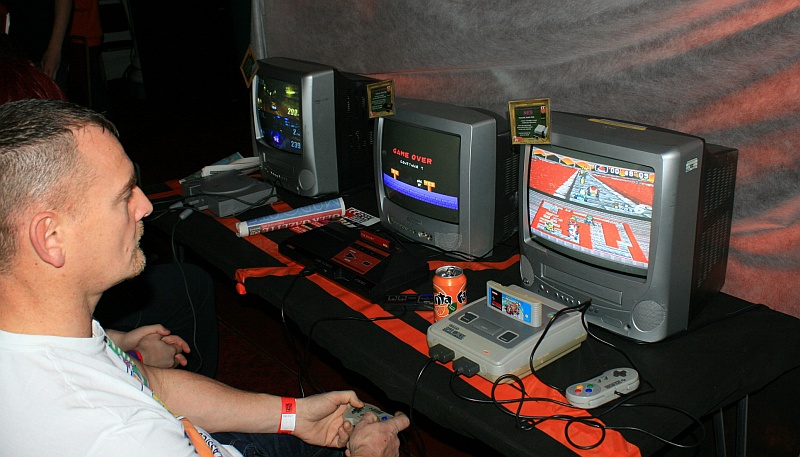 Indie Retro News: Indie Retro News at GEEK 2015