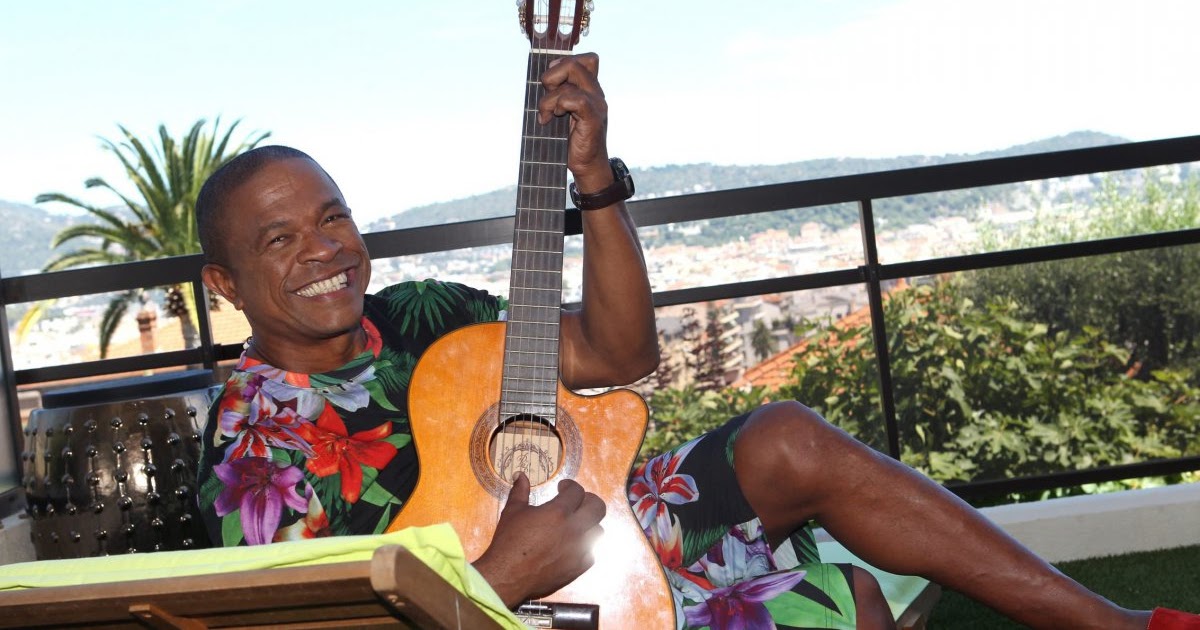 Francky Vincent reprend Johnny Hallyday en version zouk (VIDÉOS)