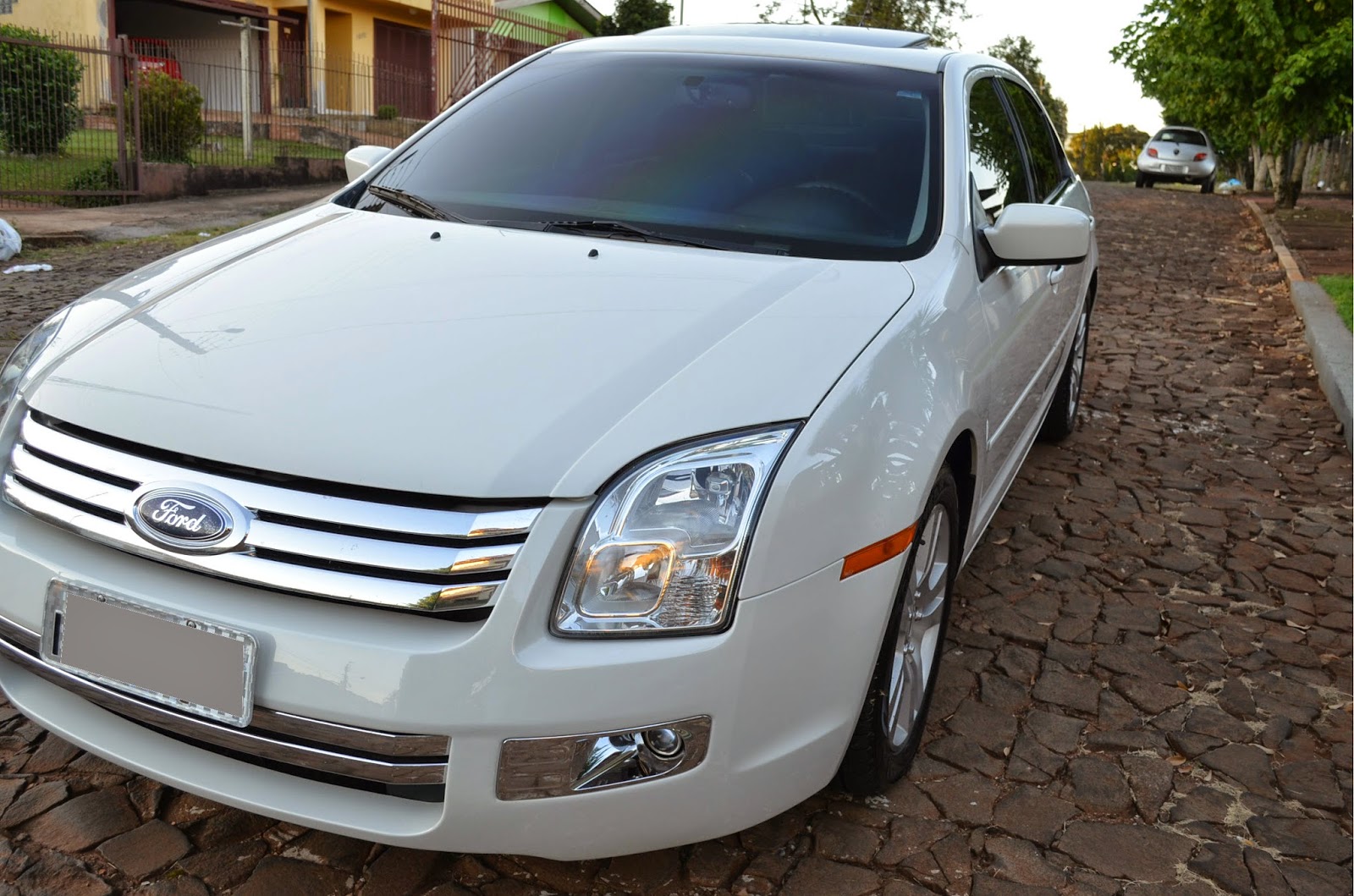 Beto Automóveis: 2008 - FORD FUSION BRANCO C/ TETO (VENDIDO)