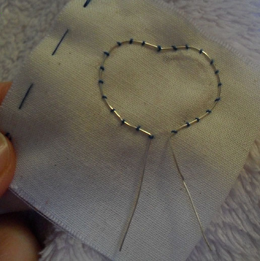 Sew in Love: Wired Needlelace Elements for Stumpwork